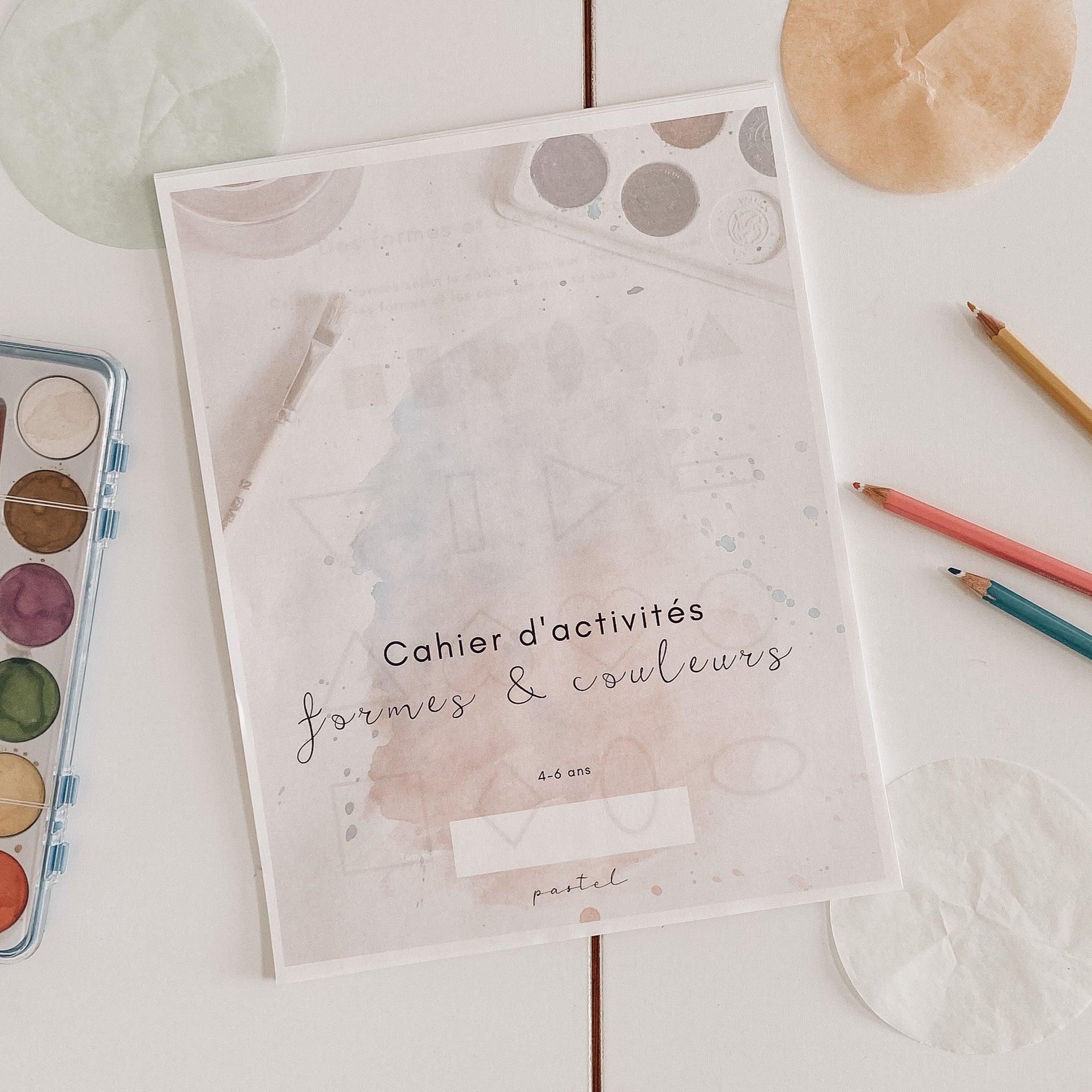 Cahier d'activités à télécharger - Formes & couleurs