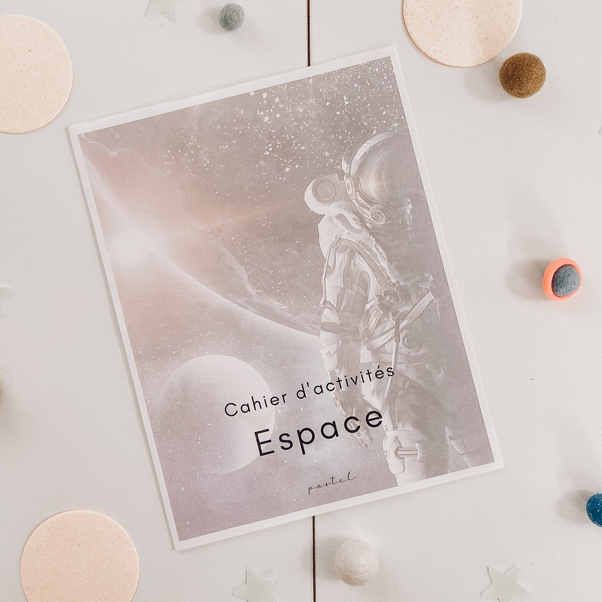 Cahier d'activités à télécharger - Espace